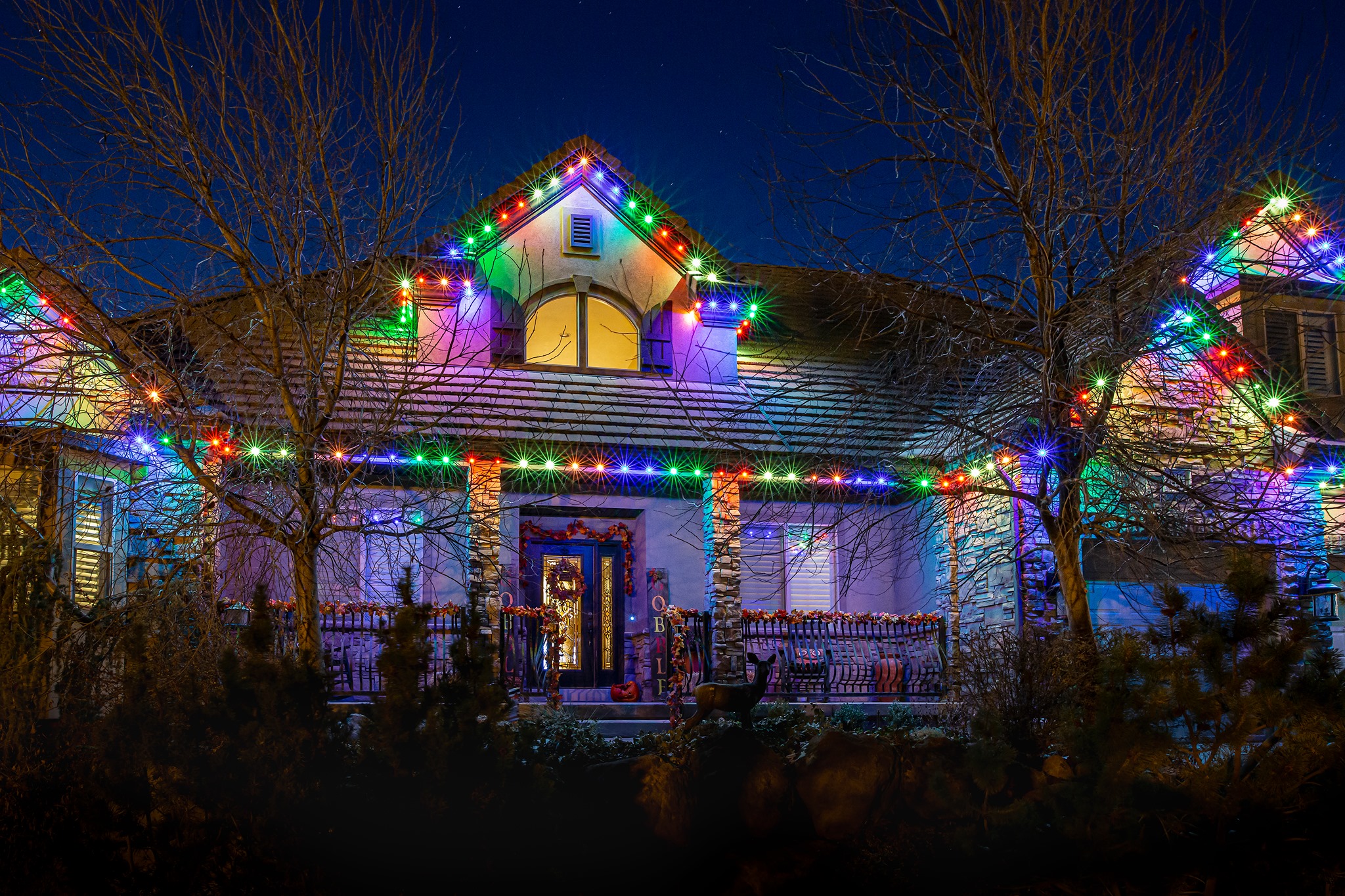 Residential Lighting | Permanent, Programmable Christmas and Holiday ...